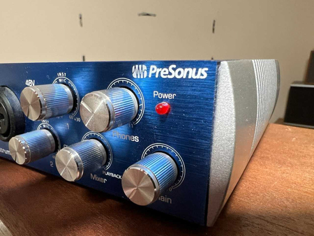 PreSonus Audiobox USB с межблочниками KLOTZ AIS GmbH MC5000 HIGN END