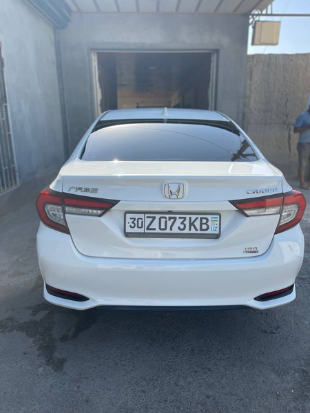 HONDA CRIDER SOTILADI gaz propan qo'yilgan yangi srochni pul kerak