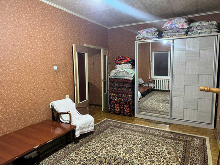 Yunusobod 10 da 1 xonali uy OILAGA UZOQ MUDDATGA ijaraga beriladi.