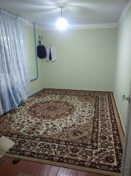 Уй сотилади  3 хона