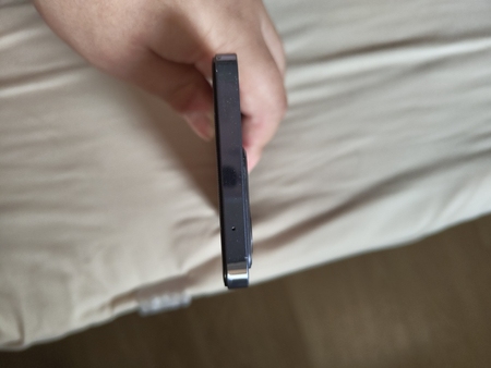 Продам vivo v25 в хорошем состоянии