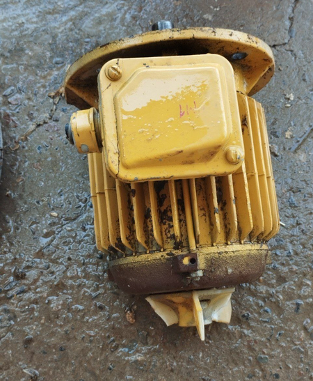 B/u motor sotiladi