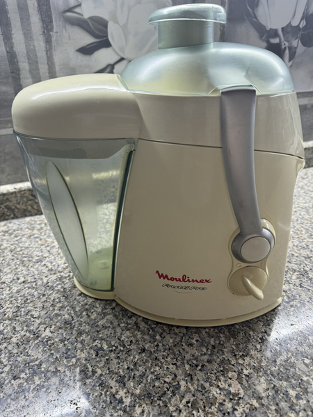 Соковыжималка Moulinex