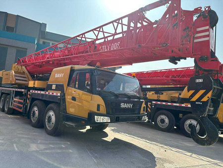 SANY STC800S
Янги тошкентда таййор 
Грузоподъемность - 80000кг