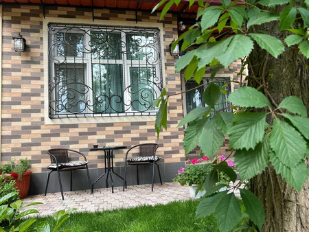 Пед.институт ул.Бабура 3х ком, 1 этаж кирпич 79м2 Частный садик Лидер