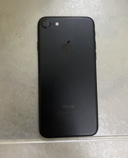 Iphone 7 32 g.