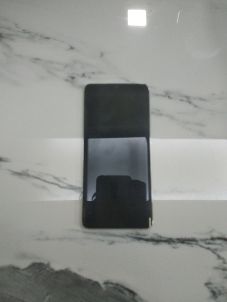 Mi note 10 hotirasi 8*128 GB. Ekran amolet. Kamera 108 mp.