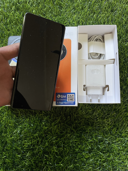 Honor x9b 8+8/256gb