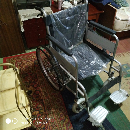 Продается инвалидное кресло