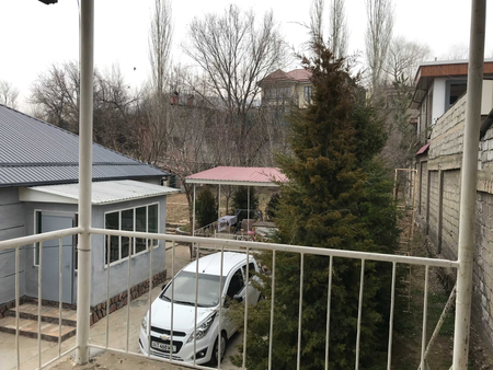 Продается дача в Чарваке!