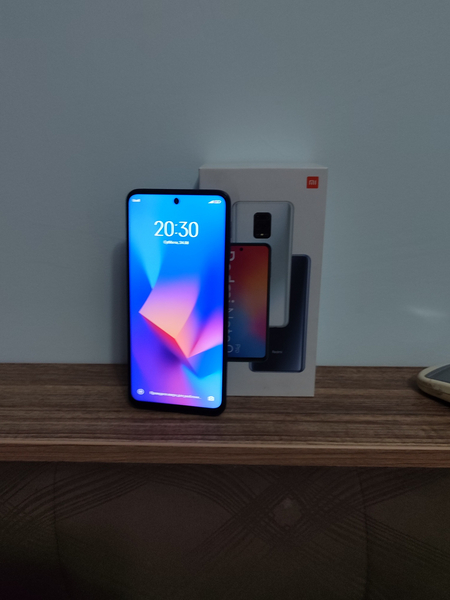 Redmi note 9 pro в среднем состоянии