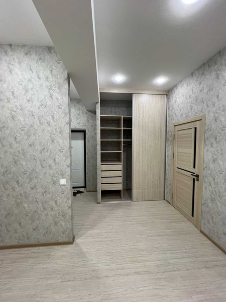 Продам квартиру в центре, в районе крытого