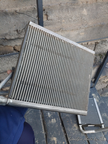 kia va hyundai ga radiator pechkasi yaxshi sastayaniyasi