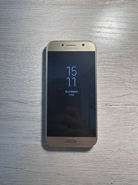 Продаётся Samsung A5 (2017) A520F