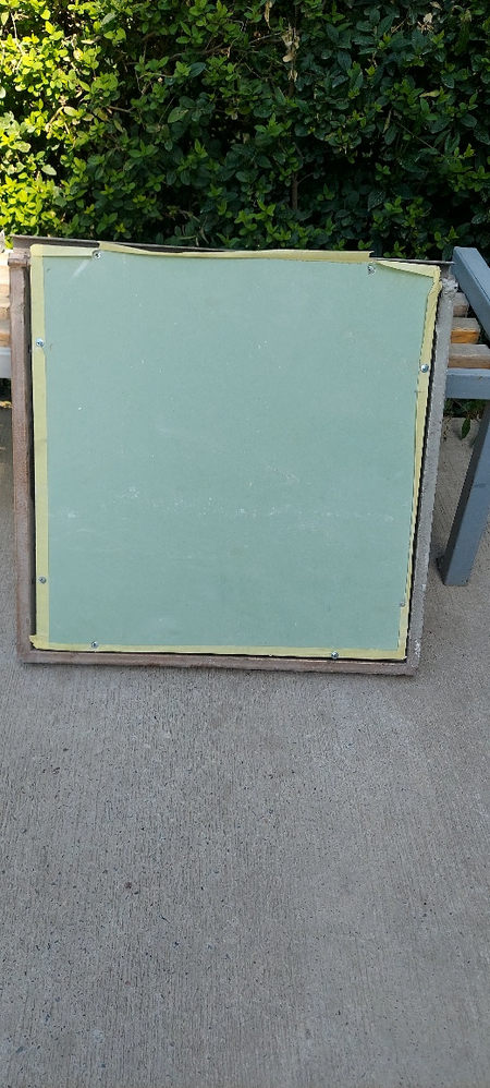 Невидимка, (люк)