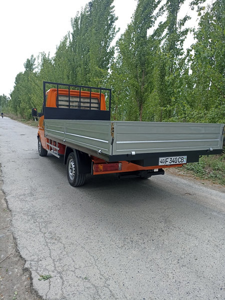 Mersedes benz siprinter sotiladi