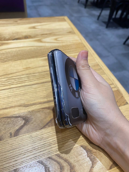Samsung Z flip 2