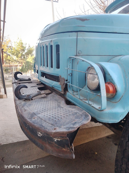 Zil 138 A sotiladi