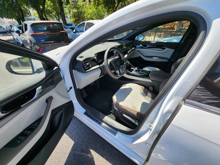 Растаможен. BYD QIN Plus 2024 Новый 420км. Белый