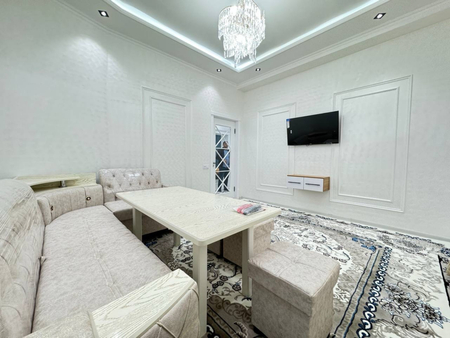 Продается 2 ком. Квартира площадью 60 кв.м. По ул. Рудаки
