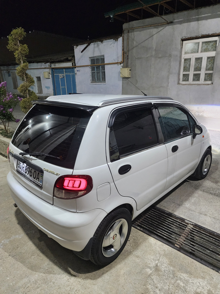 Matiz 2010 йили 3 talik pol luks