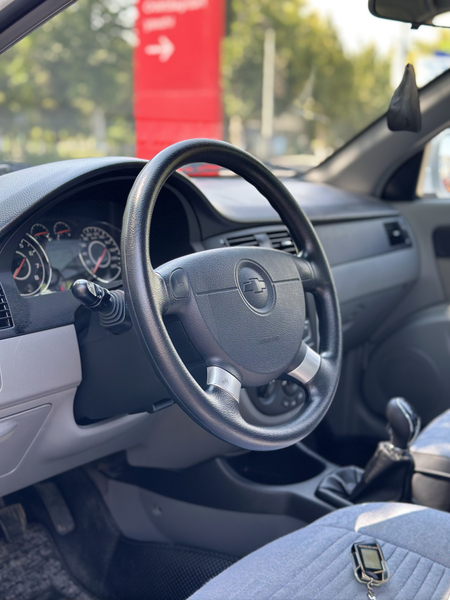 Chevrolet Gentra 1 euro