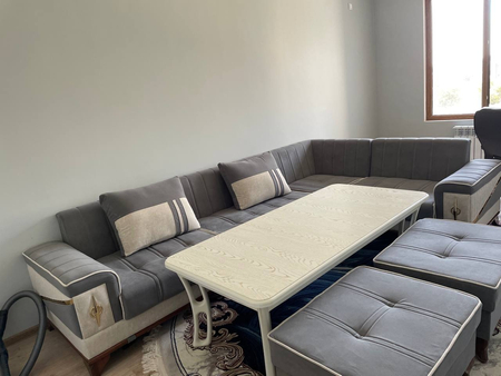 Yumshoq mebel divan