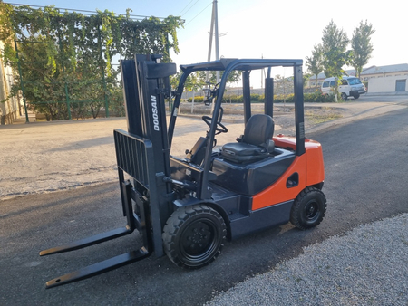 Автопогрузчик (kara,auto kara, кара) DOOSAN FD-30  ,дизель