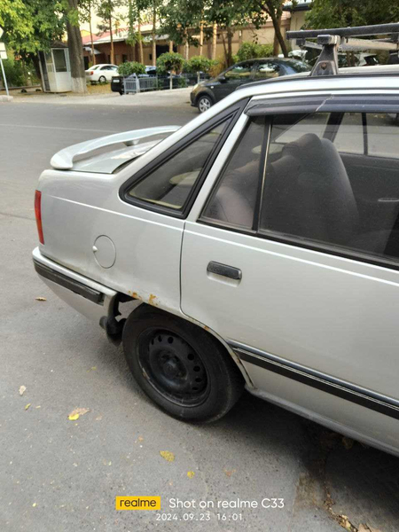Продам Daewoo Racer