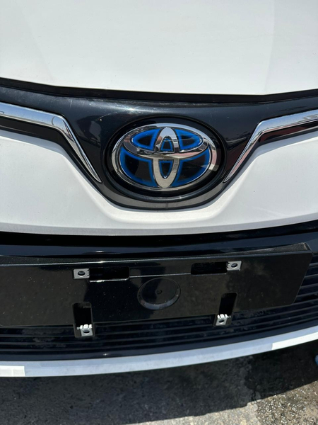 Toyota carolla hibrid 2023