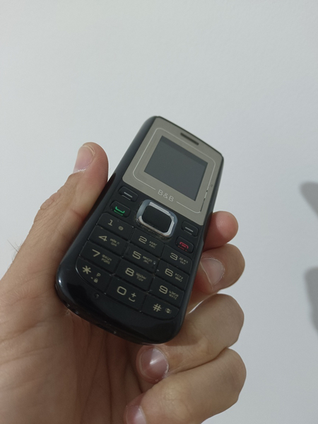 Uzmobile B&B CDMA 95 li tushadi Ishlashi zo\\\'r