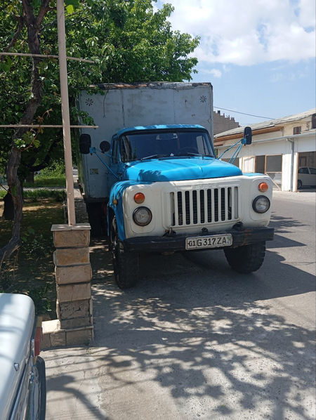 Gaz 53 Yuk moshinasi