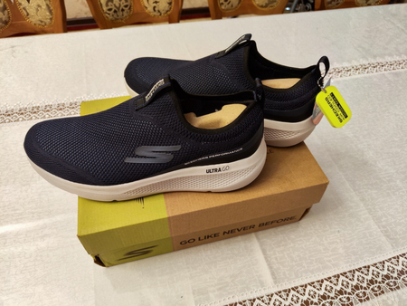 Бренд:#Skechers(orginal)
Пол: #Man 
Размер:  
Цена: 89$
Карго: +

Tel: