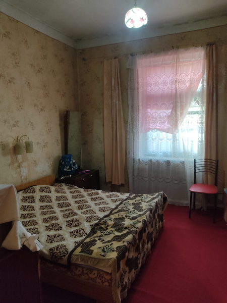 Сампи, Таштюрьма, Ботанический, срочно