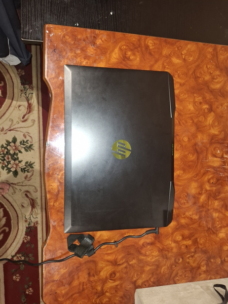 Notebook 2023 hp sotiladi 8gb  ноутбук продаётся  нр 2023 8гб