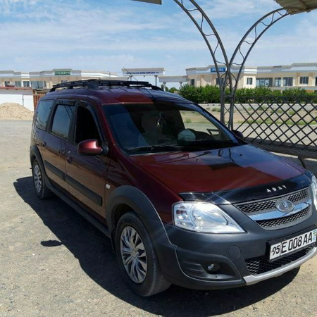 Lada largus cross reno mator