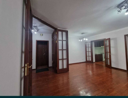 Продается 3х ком. квартира, ор-р: кафе Дархан, 68м2