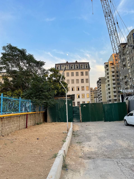 3метро бекати Сергили 7 1хона 30м² Каропка холатда Арзон нархда