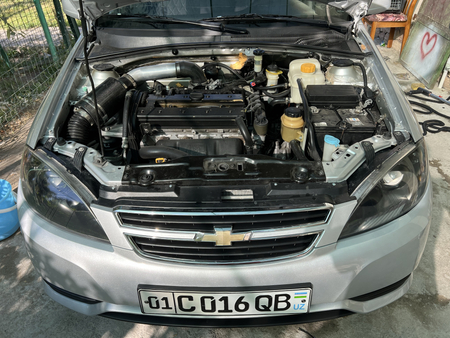 Продаете Gentra 2.2L