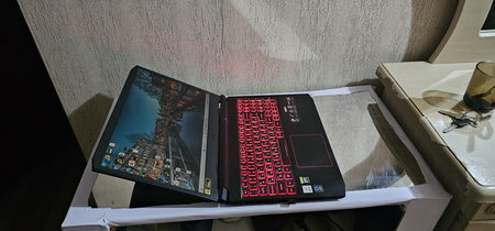 NOOTBUK acer nitro 5, core I 5, 256 GB