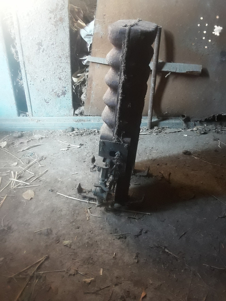 Chugun materiali pechka