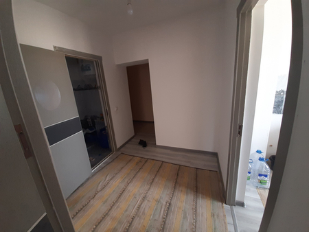 Ijaraka kvartira bor 2 xonali Boysunda