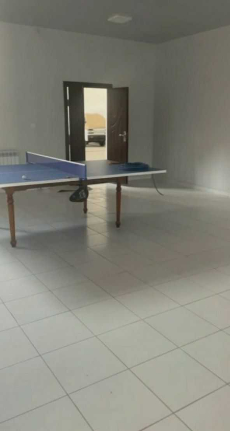 Продаётся частная 1 200 м². производственная база.