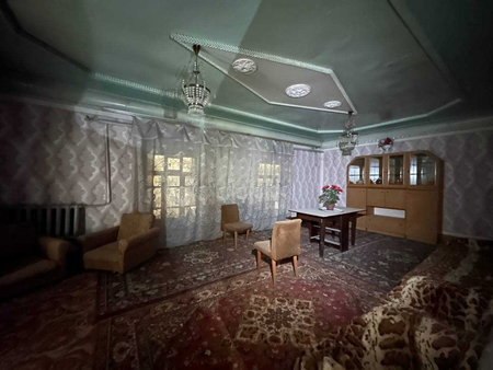 Tayyor 15 sotiqli hovli sotiladi.