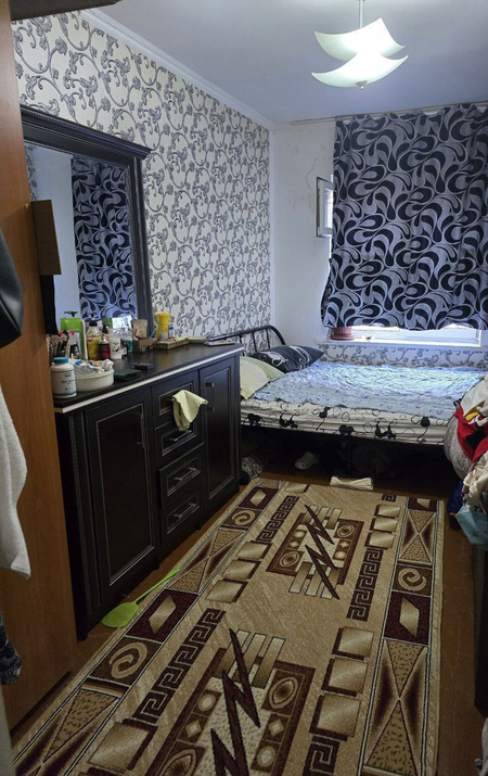 Продам квартиру Чирчик 2х комнатная