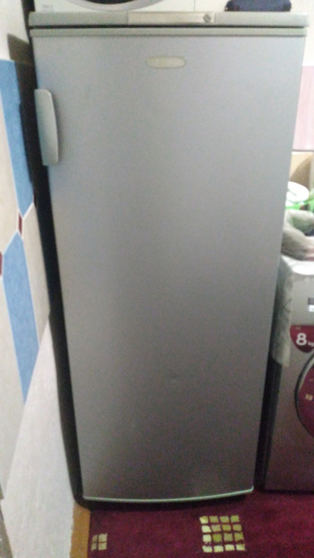 Продаётся Холодильник Бюруса