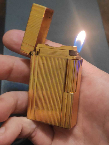 Оригинал антикварная зажигалка St Dupont