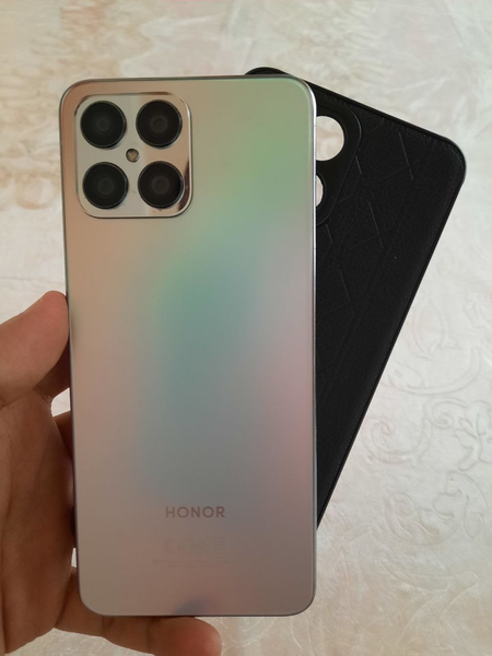Srochno Honor x8 128 ideal sotiladi