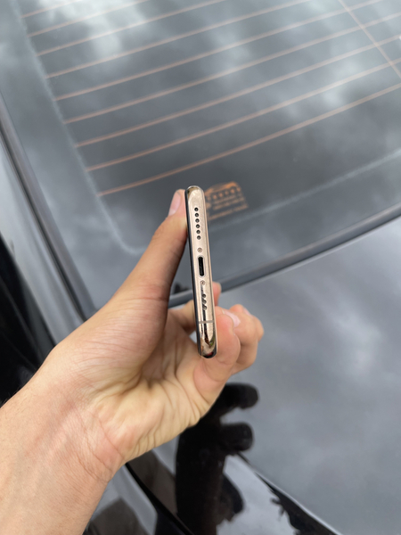 Iphone xs 64gb gold
