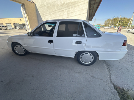 Chevrolet nexia 2